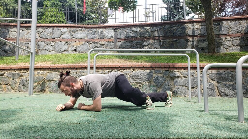 army crawl | Explore Parkour